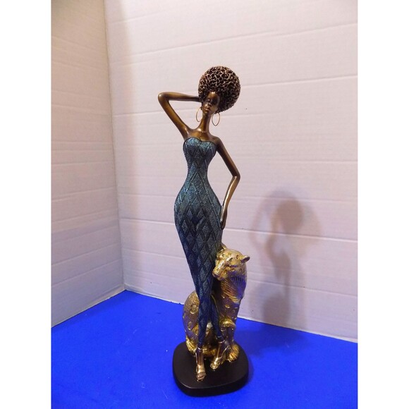 African Queen & Panther Statue | Accents | New Black African Beauty ...